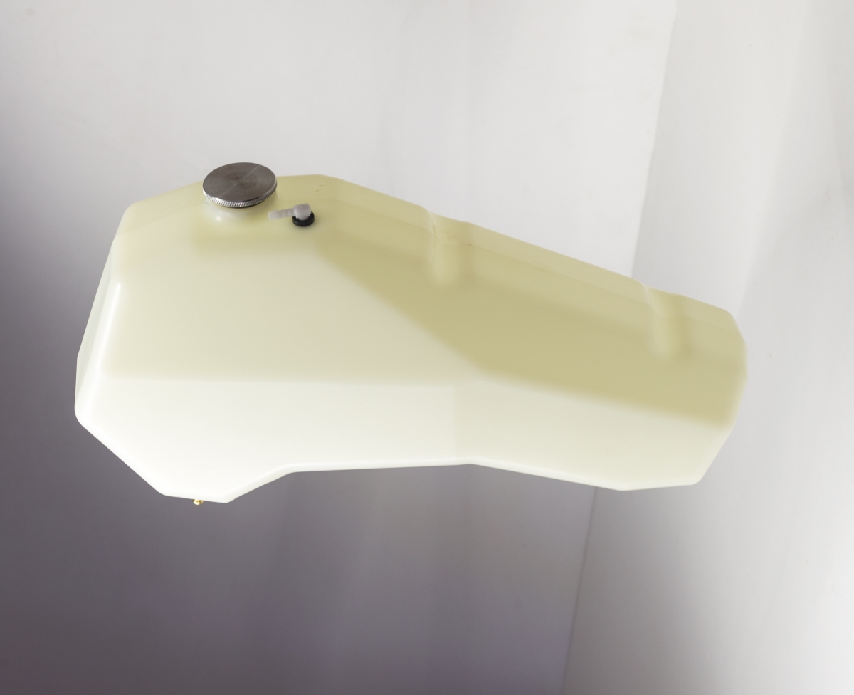 KTM 690 auxiliary tank – Rade Garage