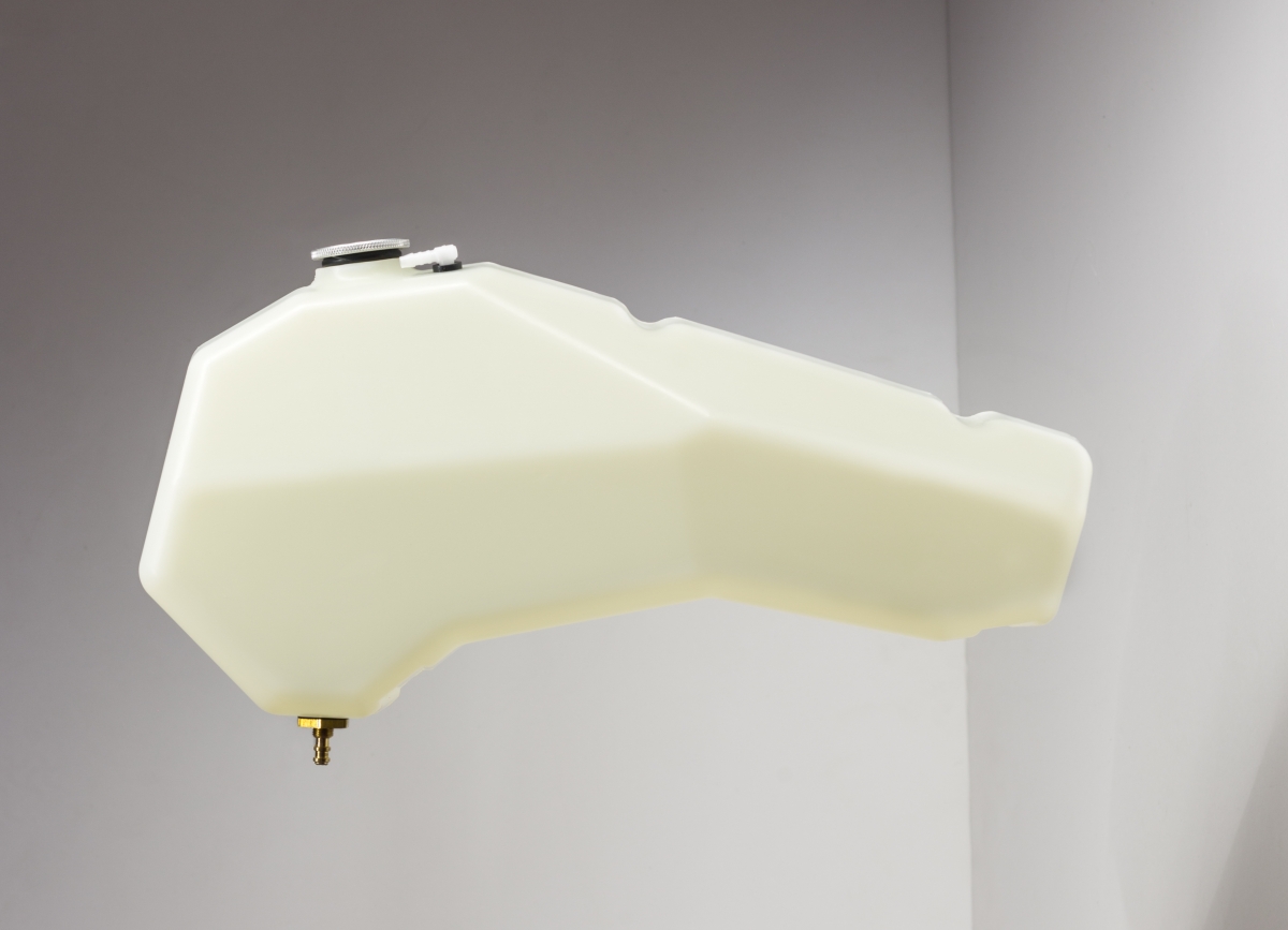 KTM 690 auxiliary tank – Rade Garage